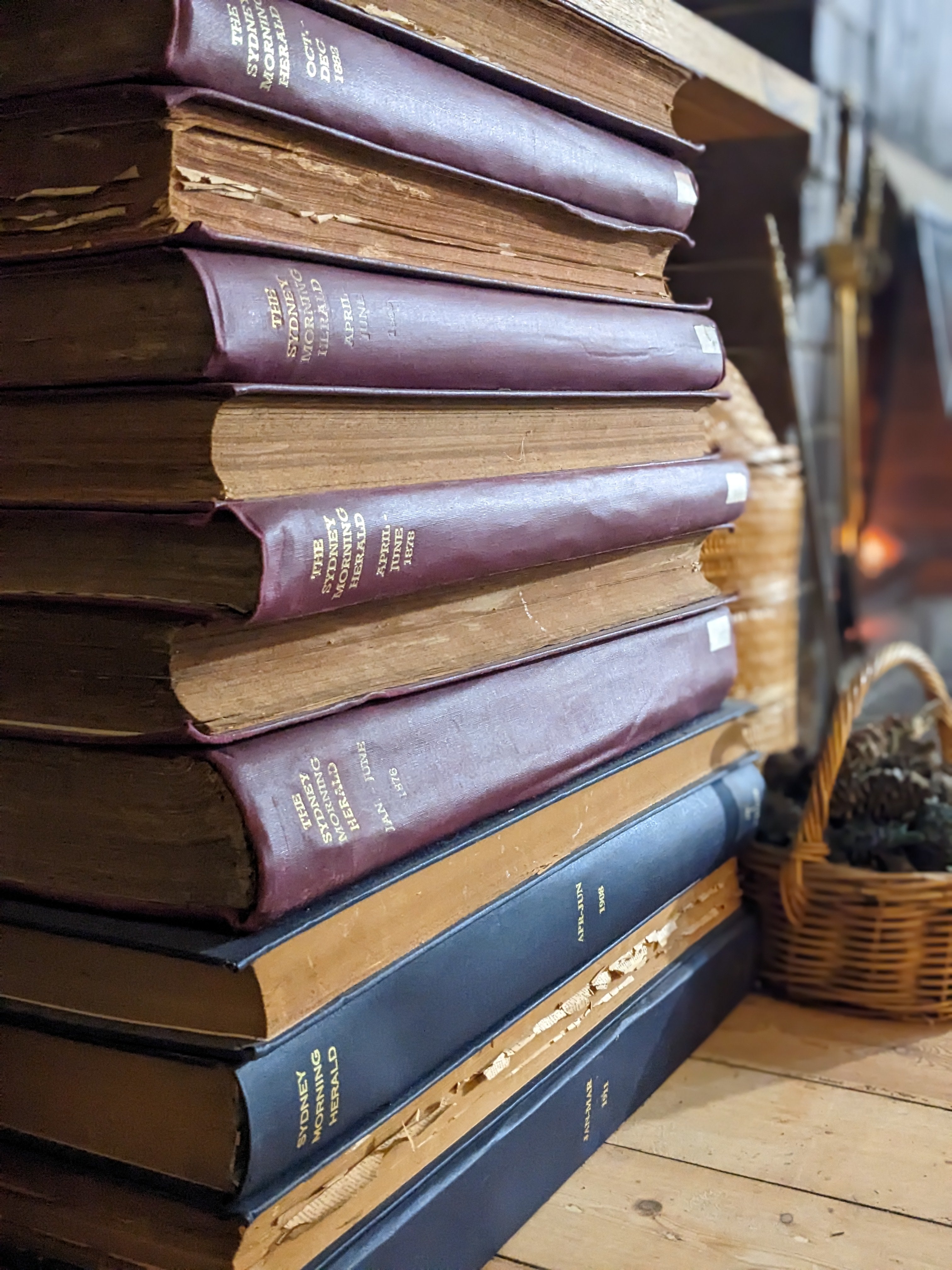 AUSTRALIAN PERIODICAL COLLECTION – Vintage Interiors Victoria